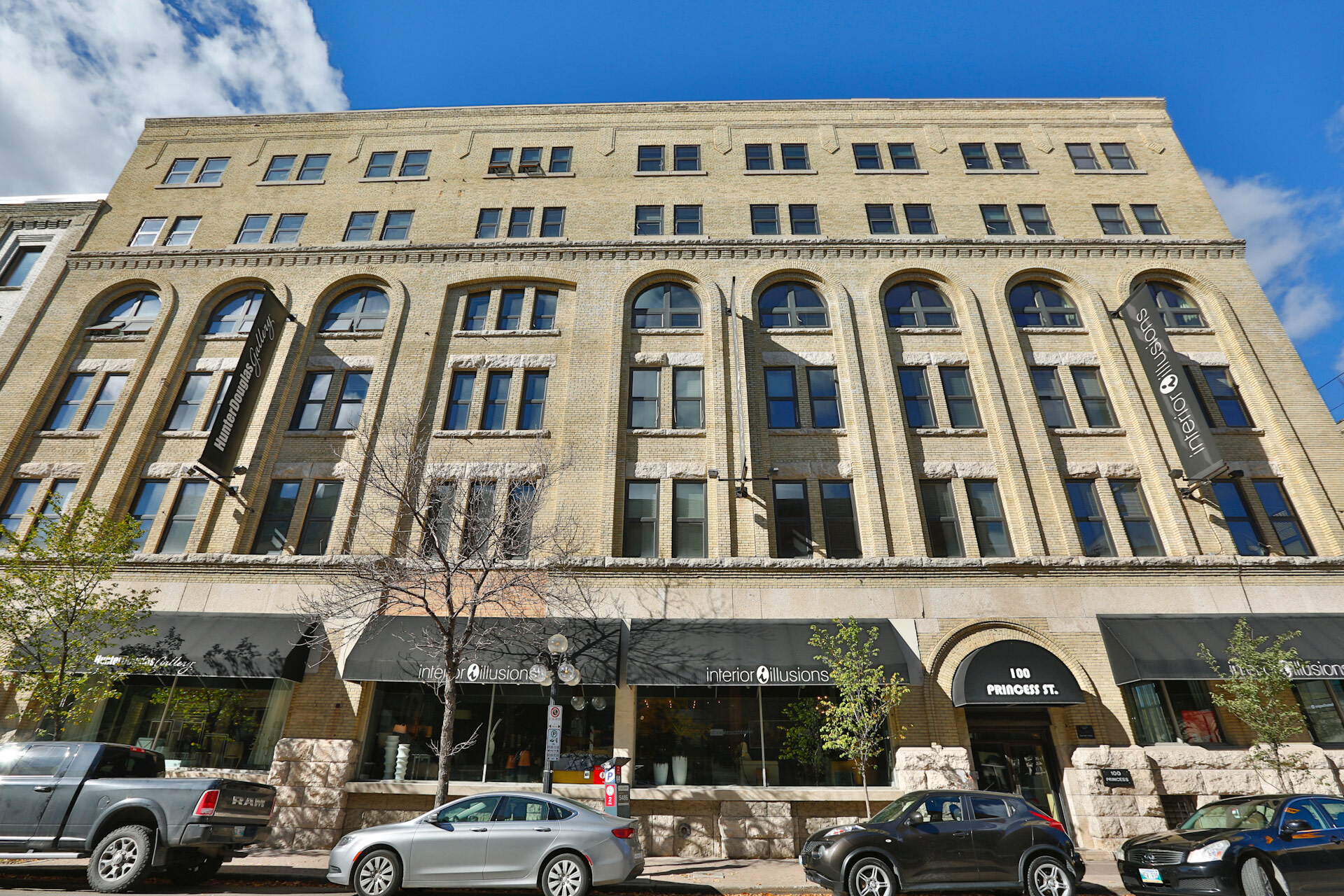 100 Princess Street
