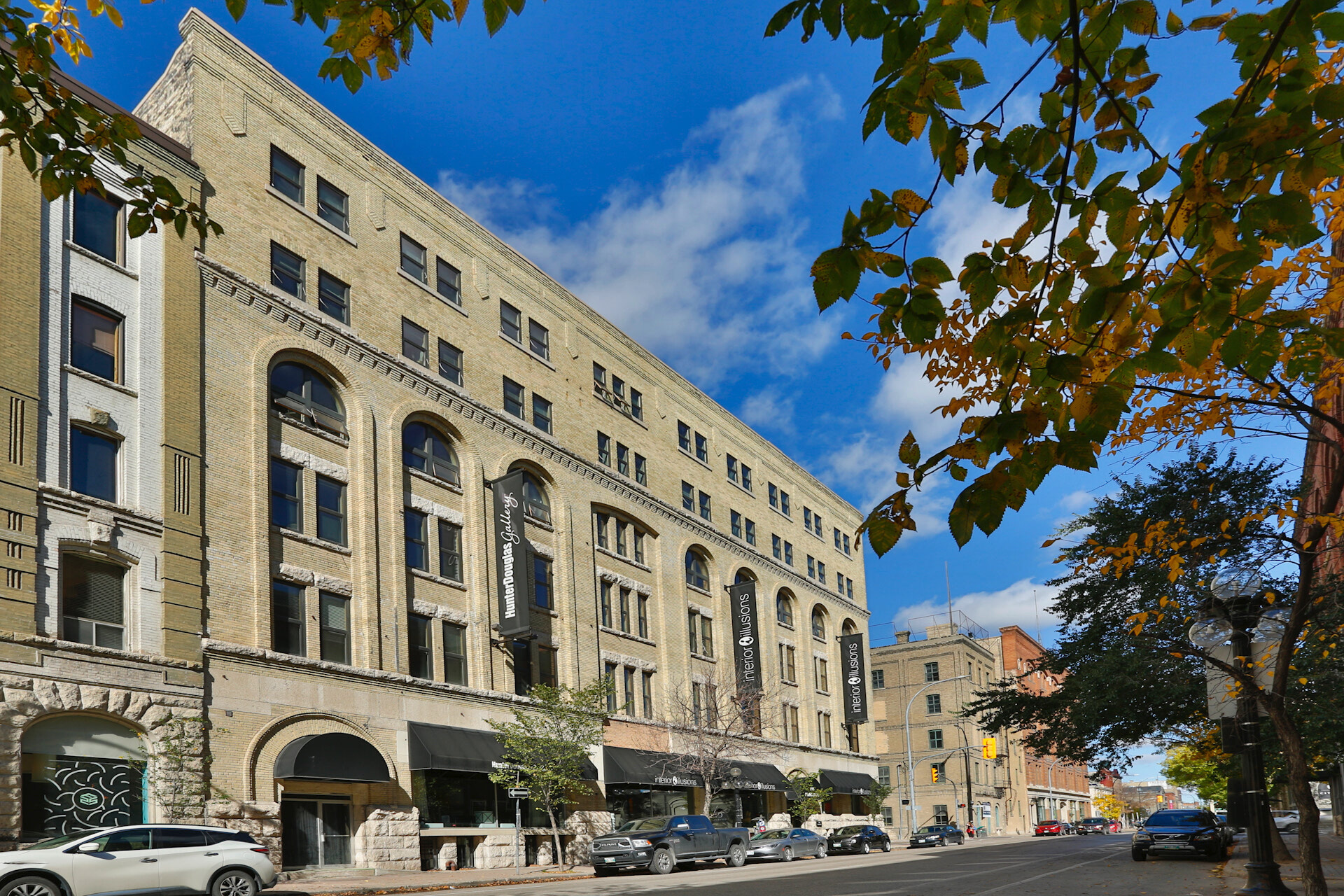 100 Princess Street